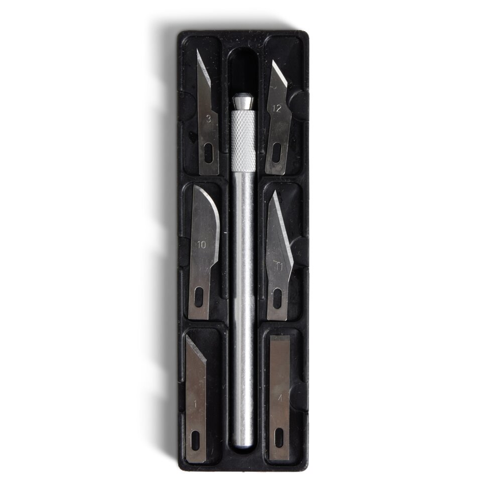 Cutter de précision 7 lames incluses métal gris | GIFI